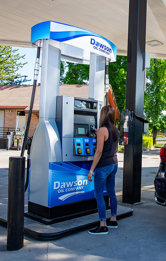 Cardlocks Offer Safety, Security, and Convenience | Dawson Oil Co.